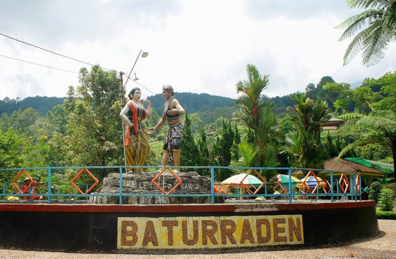 Legenda Asal Usul Baturaden di Purwokerto - Sajian Lokal