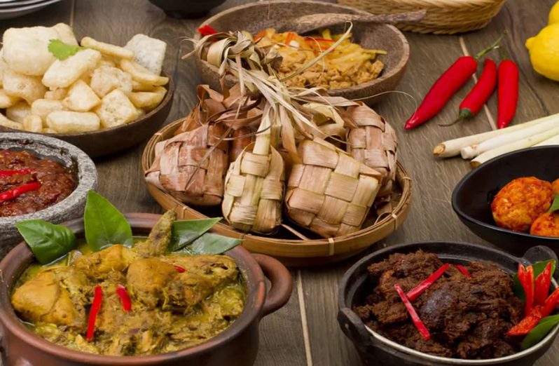 17 Makanan Khas Lebaran yang Buat Kamu Ingin Pulang Kampung!