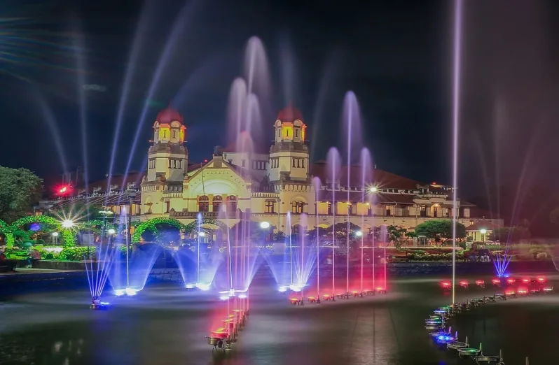 7 Exciting Things to Do in Semarang at Night - Blog Bobobox